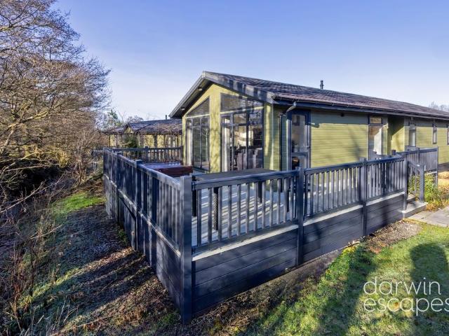 3 bedroom lodge for sale
