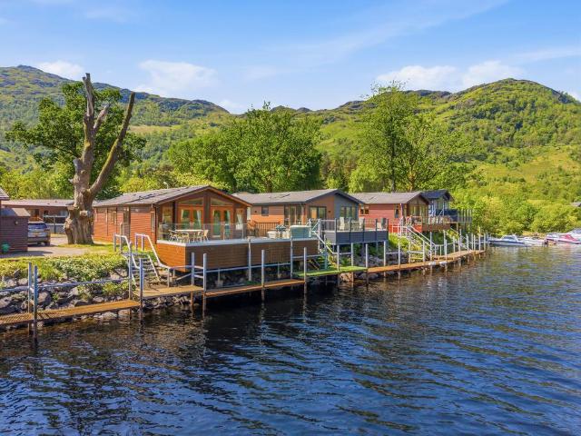 3 bedroom lodge for sale