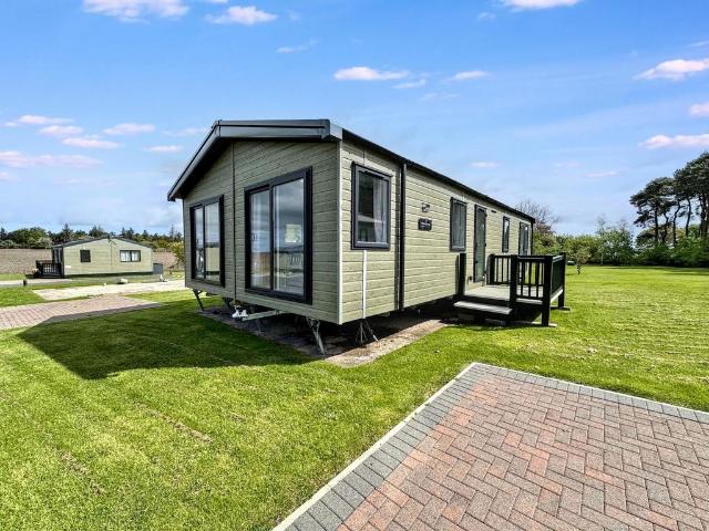 3 bedroom lodge for sale
