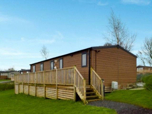 3 bedroom lodge for sale
