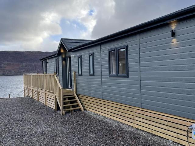 3 bedroom lodge for sale