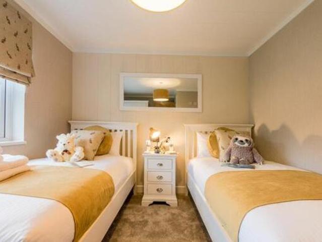3 Bedroom Lodge For Sale In Cornwall