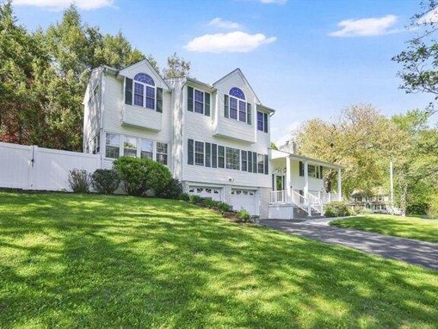 3 bedroom, Longmeadow MA 01106 LS102962379