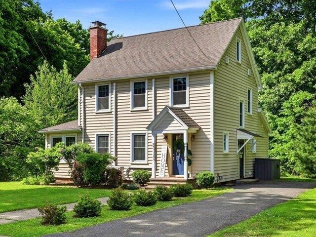 3 bedroom, Longmeadow MA 01106 LS103036215