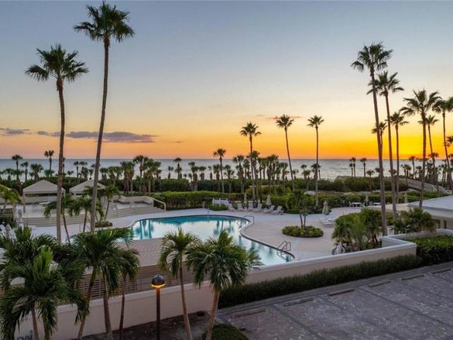 3 bedroom, Longboat Key FL 34228 LS102395208