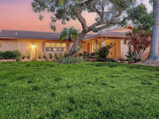 3 bedroom, Longboat Key FL 34228 102395996