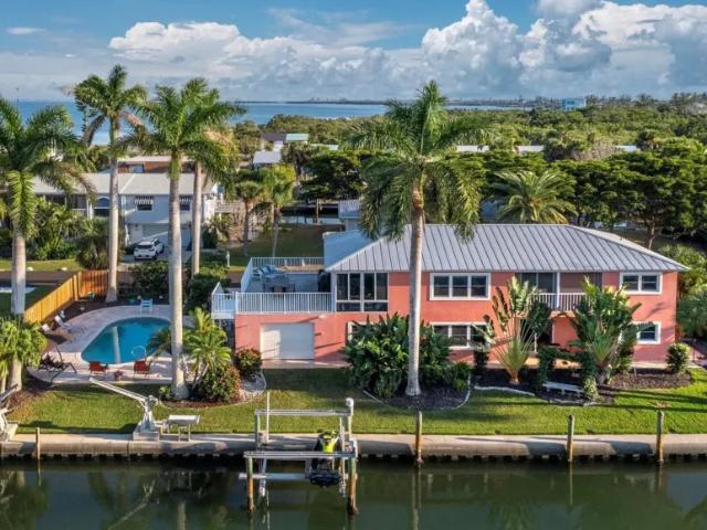3 bedroom, Longboat Key FL 34228 102520275