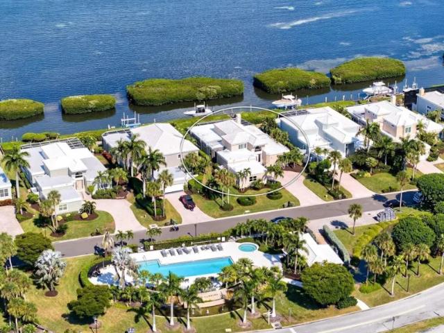 3 bedroom, Longboat Key FL 34228 102795052