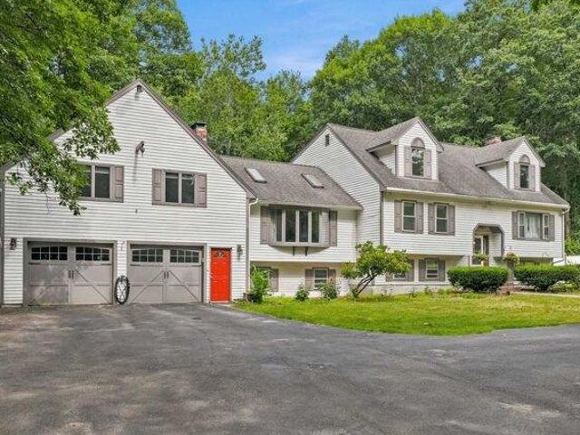 3 bedroom, Londonderry NH 03053 104539113
