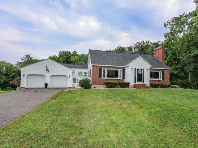 3 bedroom, Londonderry NH 03053 104830810
