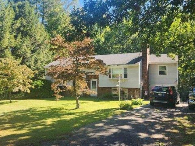3 bedroom, Londonderry NH 03053 105115670