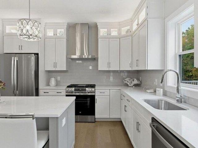 3 bedroom, Londonderry NH 03053 103250945