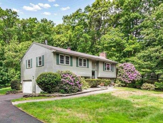 3 bedroom, Londonderry NH 03053 103436925