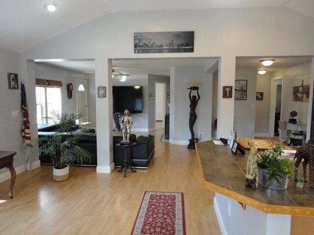 3 bedroom, Londonderry NH 03053 LS101858733