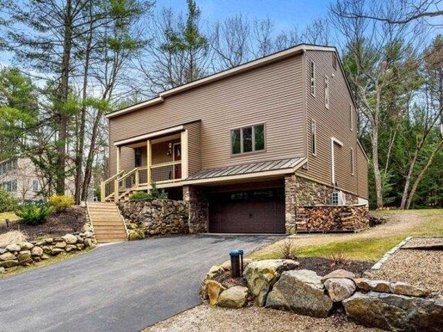 3 bedroom, Londonderry NH 03053 LS102064246