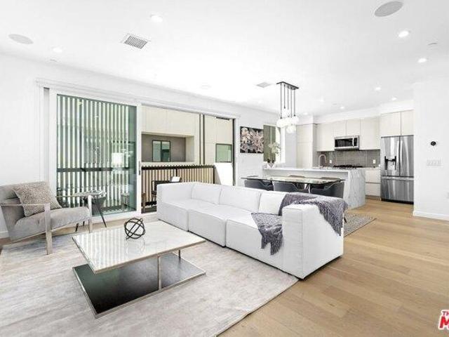 3 bedroom, Los Angeles CA 90038 LS89253271