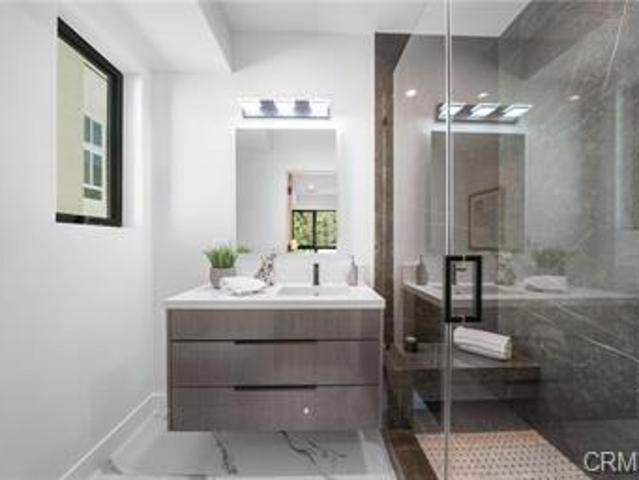 3 bedroom, Los Angeles CA 91403 89692093
