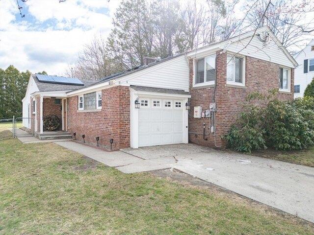 3 bedroom, Lawrence MA 01843 LS101707318