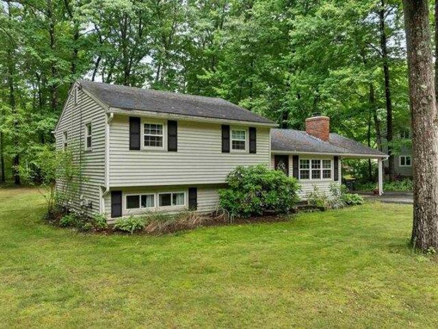 3 bedroom, Laconia NH 03246 103626779