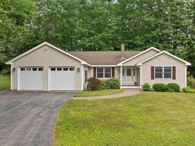 3 bedroom, Laconia NH 03246 104480769