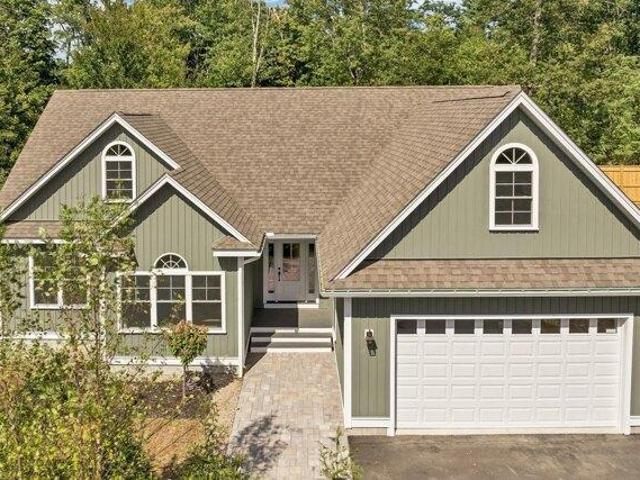 3 bedroom, Laconia NH 03246 104480979