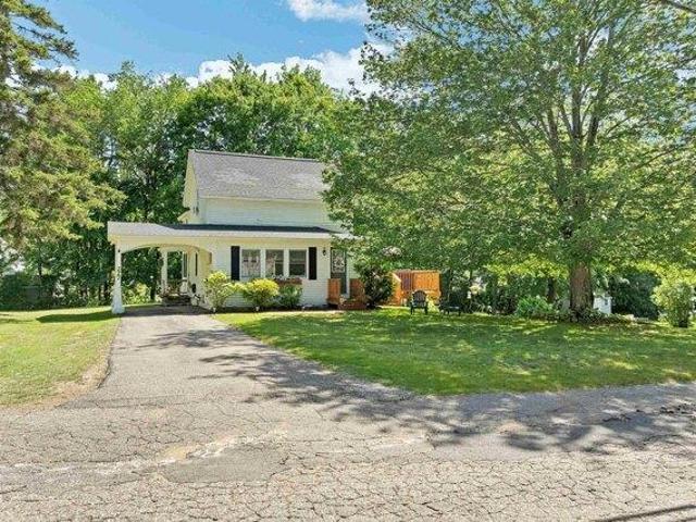 3 bedroom, Laconia NH 03246 104008846