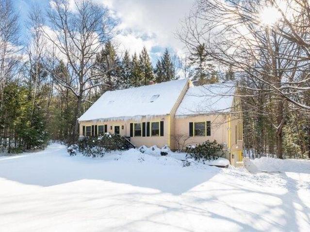3 bedroom, Laconia NH 03246 LS101628599