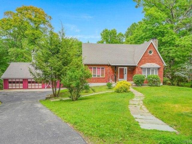 3 bedroom, Lagrangeville NY 12540 104902726
