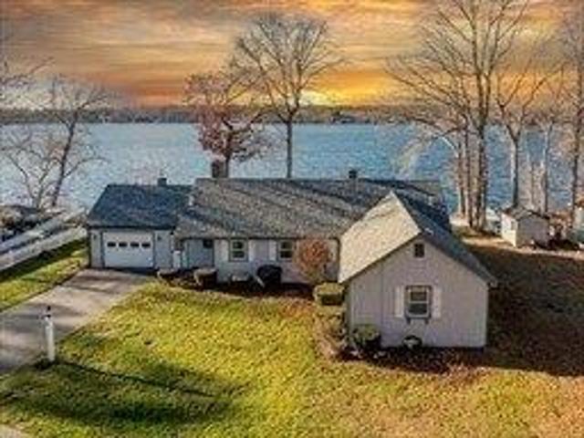 3 bedroom, Lakeville MA 02347 102762385