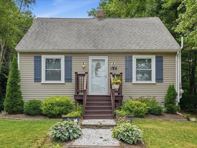 3 bedroom, Lakeville MA 02347 104114984