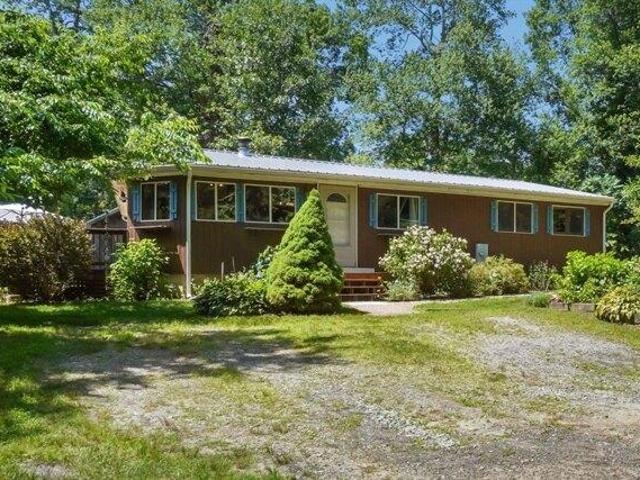 3 bedroom, Lakeville MA 02347 104443892