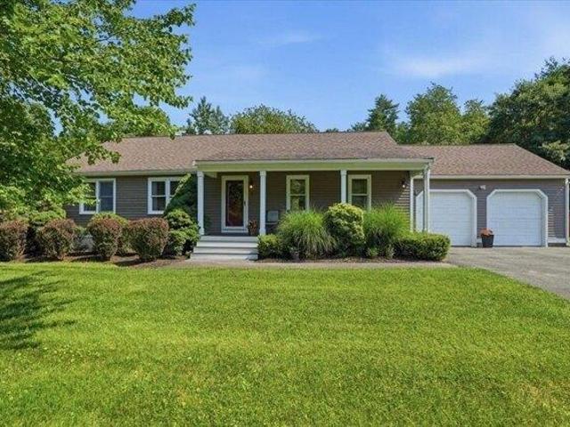 3 bedroom, Lakeville MA 02347 104569557