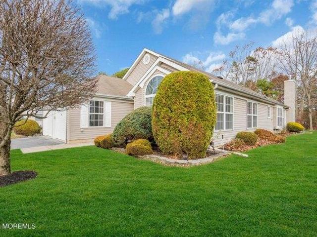 3 bedroom, Lakewood NJ 08701 102282542