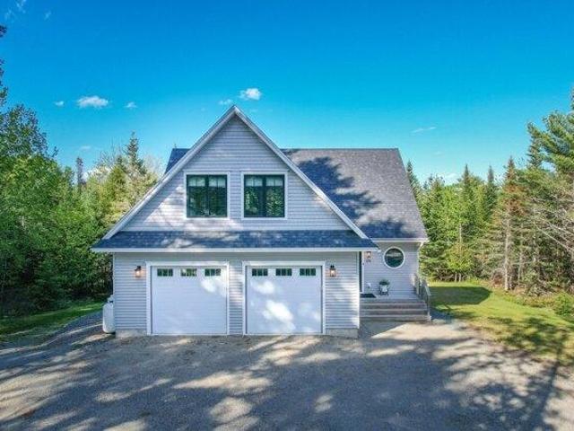 3 bedroom, Lamoine ME 04605 102729289