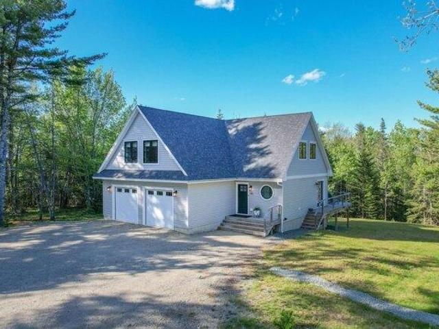3 bedroom, Lamoine ME 04605 104791902