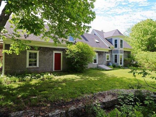 3 bedroom, Lamoine ME 04605 104946937