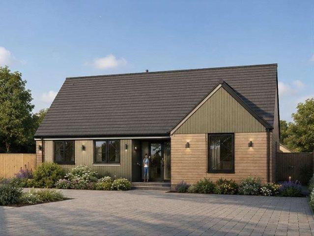 3 Bedroom Land Commercial