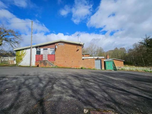 3 Bedroom Land Commercial