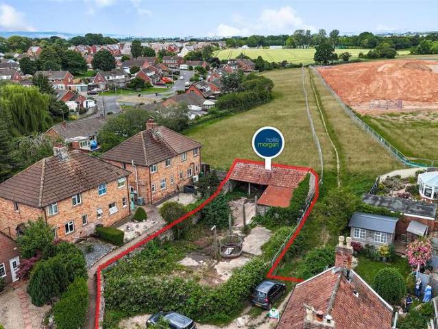 3 Bedroom Land Commercial