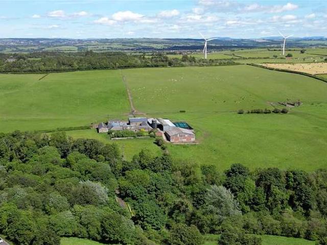 3 Bedroom Land Commercial