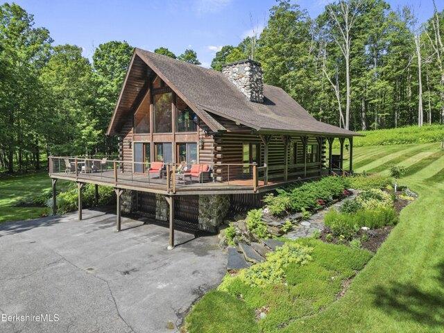3 bedroom, Lanesborough MA 01237 104833282