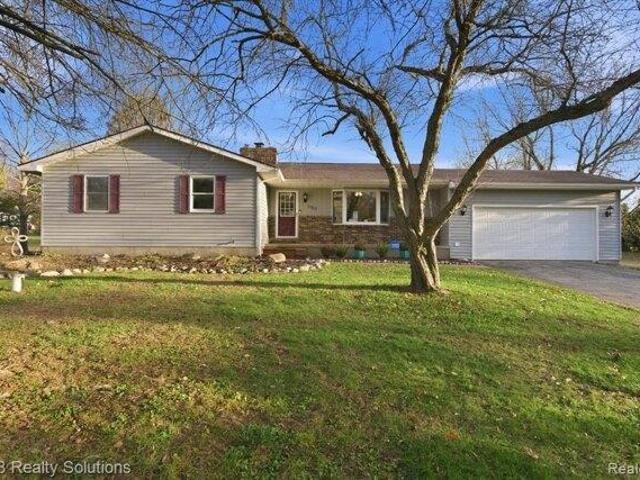 3 bedroom, Lapeer MI 48446 LS96858615