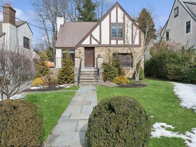 3 bedroom, Larchmont NY 10538 88170145