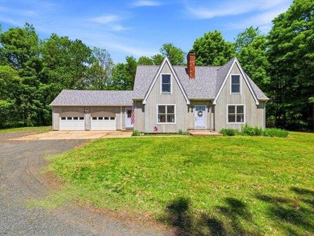 3 bedroom, Leverett MA 01054 104921782