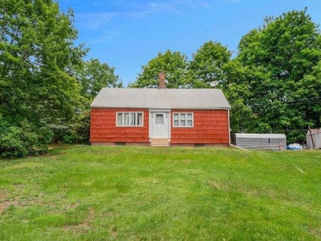 3 bedroom, Lewiston ME 04240 104510609