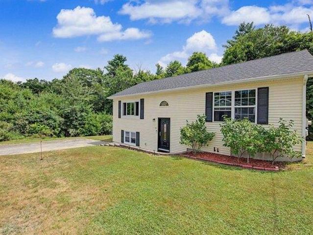 3 bedroom, Lewiston ME 04240 104512767