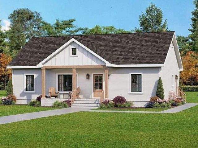 3 bedroom, Lewiston ME 04240 104543099