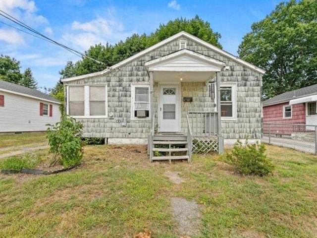 3 bedroom, Lewiston ME 04240 104686627