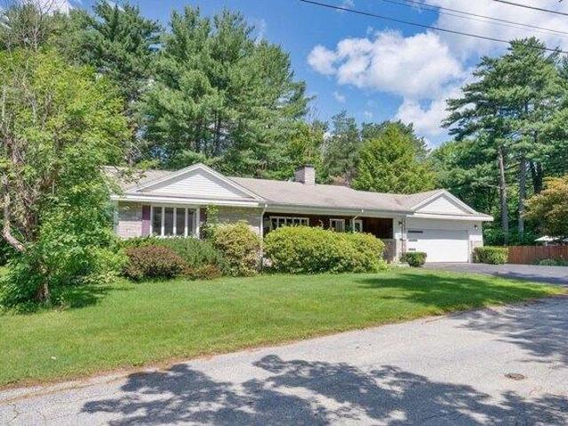 3 bedroom, Lewiston ME 04240 105115639