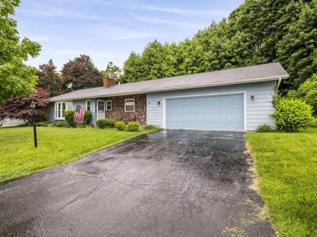 3 bedroom, Lewiston ME 04240 105206863